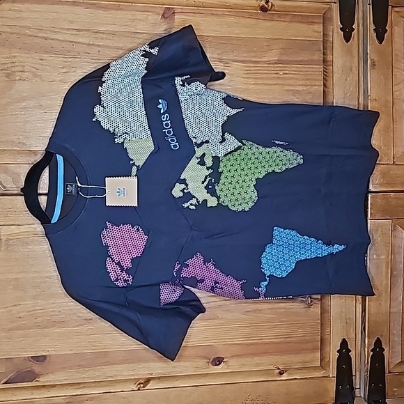 adidas | Shirts | Adidas Grn Continents World Map Graphic Tee Shirt ...